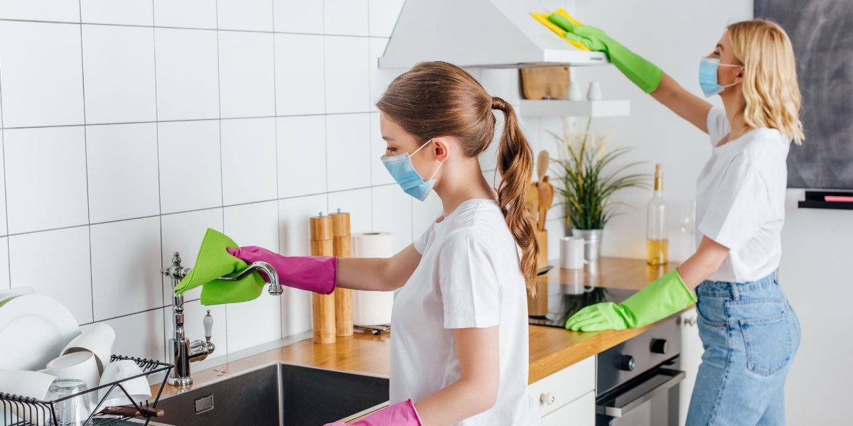 Homes At Heart Cleaning Services » 21 Tips for Keeping Your Kitchen Clean